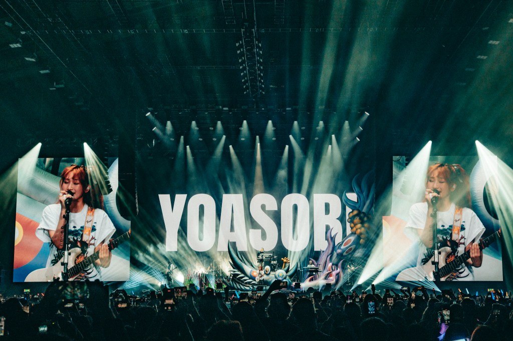 YOASOBI Delivers Mind-Blowing Performance at OVO Wembley Arena – DAVIDE ...